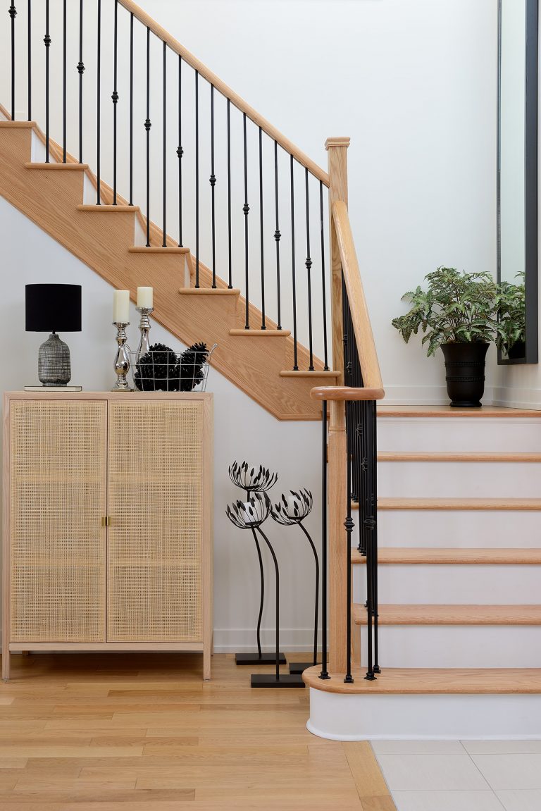 Halls & Stairs - Andrew Pike Interiors